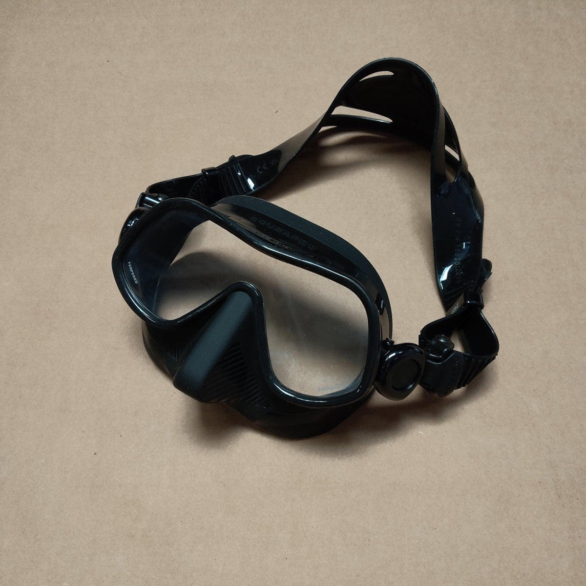 Steel Pro Dive Mask - Single Lens, Low Volume Design for Scuba and ...